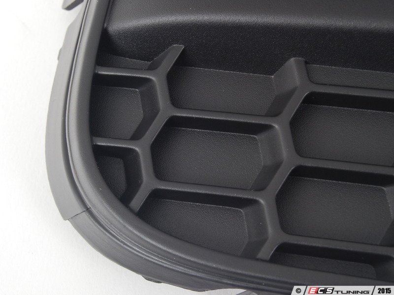 Genuine Volkswagen Audi - 5N0853666F9B9 - Lower Bumper Grille - Right ...