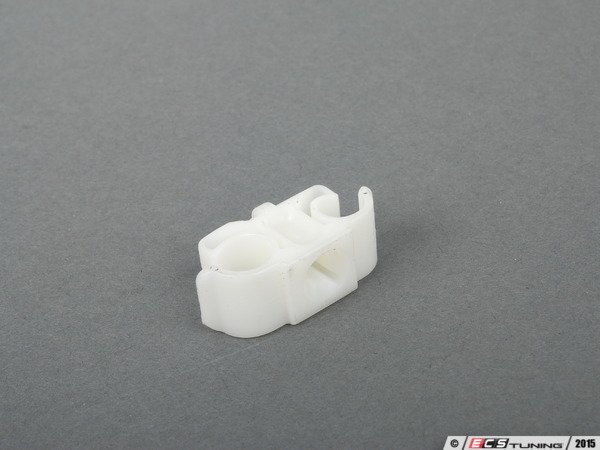 Genuine BMW - 16131182213 - Fuel line Clip (16-13-1-182-213)