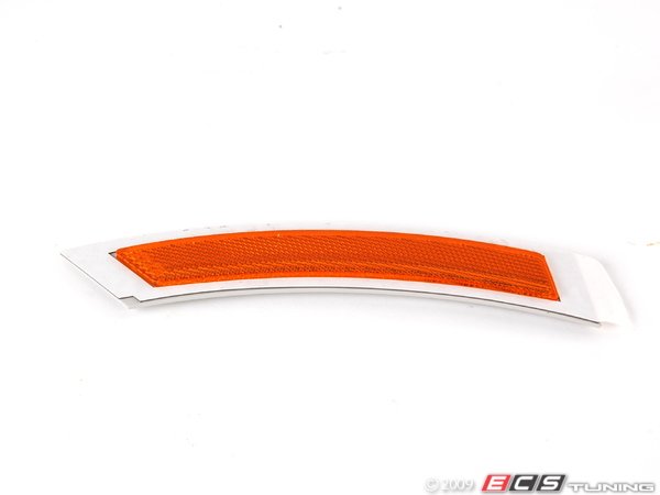 Genuine BMW - 63147162313 - Front Bumper Reflector - Left (63-14-7-162-313)