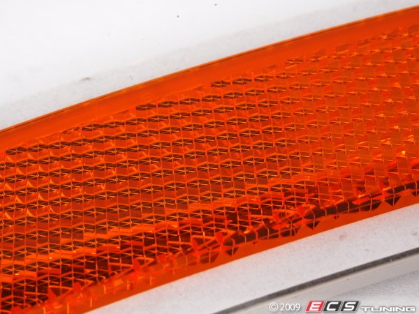 Genuine BMW - 63147162313 - Front Bumper Reflector - Left (63-14-7-162-313)