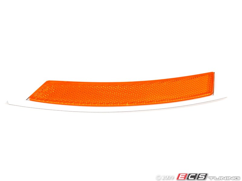 Genuine BMW - 63147162314 - Front Bumper Reflector - Right (63-14-7-162 ...