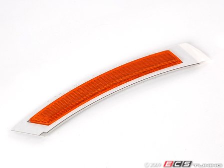 Genuine BMW - 63147162313 - Front Bumper Reflector - Left (63-14-7-162-313)