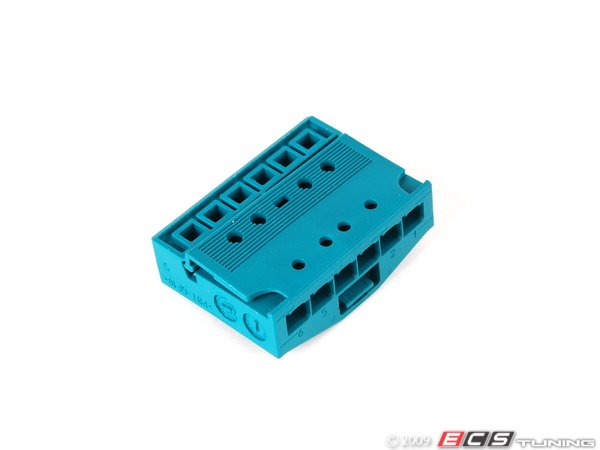 Genuine BMW - 61136984758 - Taillight Socket (61-13-6-984-758)