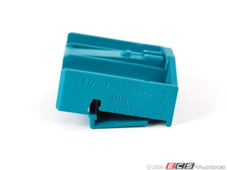 Genuine BMW - 61136984758 - Taillight Socket (61-13-6-984-758)