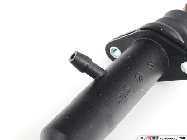 Genuine BMW - 21526758827 - E39 Clutch Master Cylinder (21-52-6-758-827)