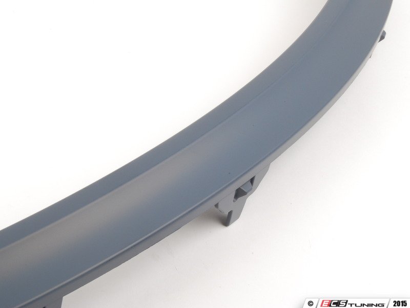 Genuine BMW - 51777378582 - Front Right Wheel Arch Molding - F15/F85 ...