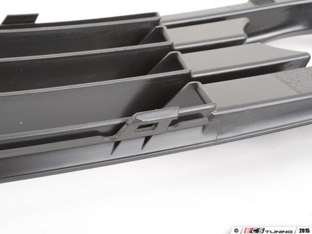 Genuine Volkswagen Audi - 8J0807682B01C - Fog Light Grille - Right ...