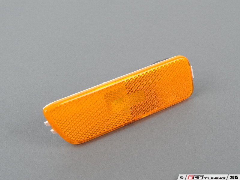 Genuine Volkswagen Audi - 1JM945072 - Bumper Side Marker - Right Side ...