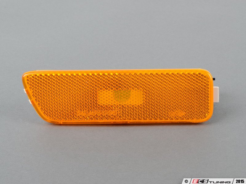 Genuine Volkswagen Audi - 1JM945072 - Bumper Side Marker - Right Side ...