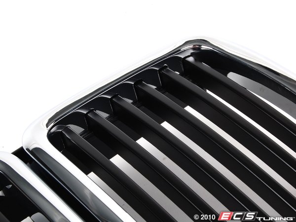 Genuine BMW - 51131945877 - Kidney Grille Assembly (51-13-1-945-877)