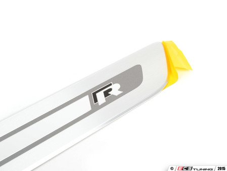 Genuine Volkswagen Audi - 5K3853537BHE1 - "R" Insignia Door Sill ...