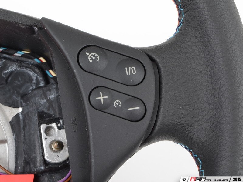 Genuine BMW - 32342228670 - SPT STR WHL (32-34-2-228-670)