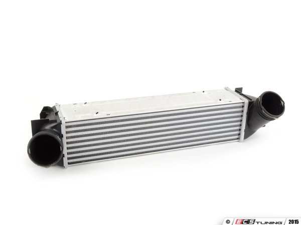 Genuine BMW - 17517624146 - Intercooler (17-51-7-624-146)