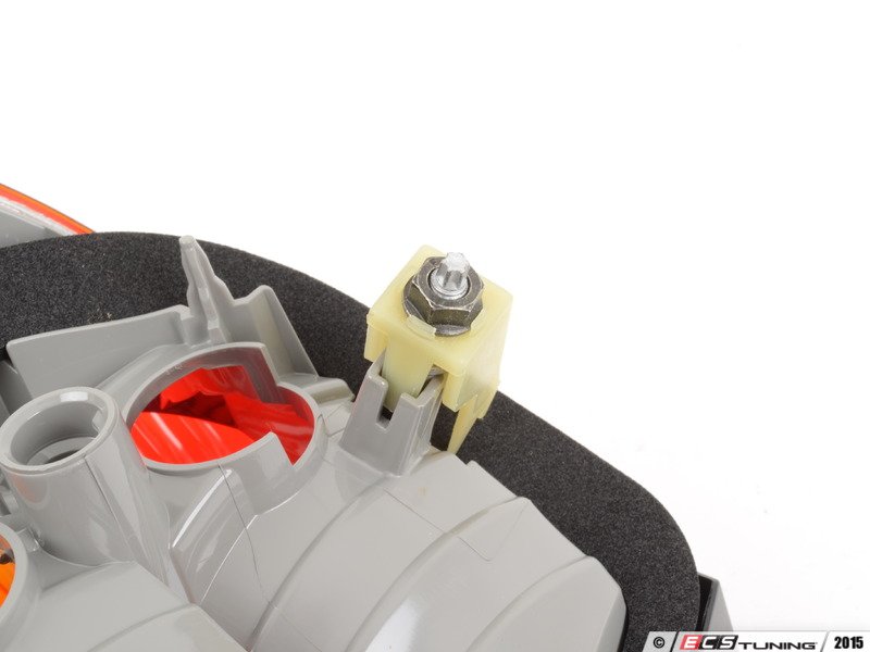 Genuine BMW - 63216946534 - Outer Tail Light - Right (63-21-6-946-534)