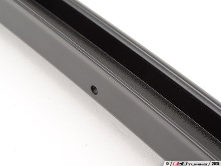 Genuine BMW - 51357258302 - Rear window trim - right (51-35-7-258-302)