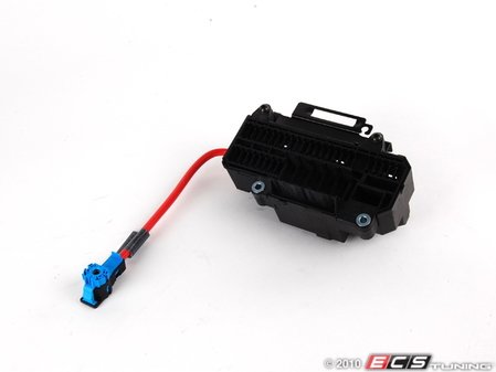 Genuine BMW - 61136900583 - Power Distribution Box (61-13-6-900-583)