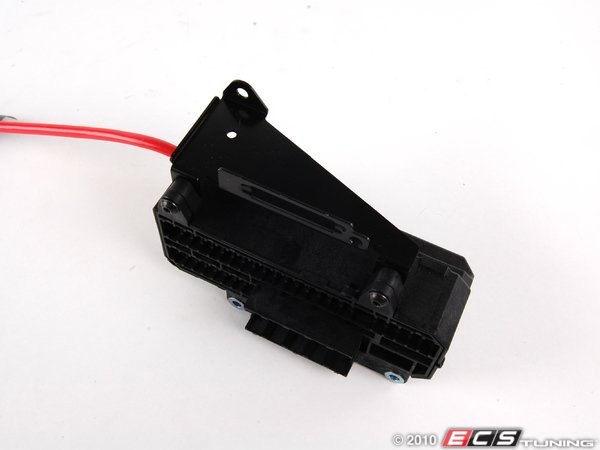 Genuine BMW - 61136900583 - Power Distribution Box (61-13-6-900-583)