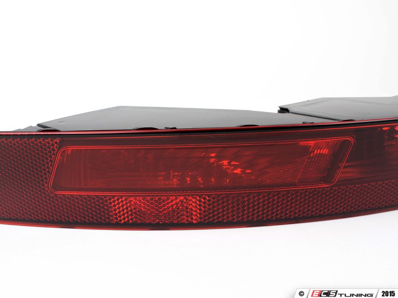 Genuine Volkswagen Audi - 8U0945095C - Lower Tail Light - Left (8U0 945 ...