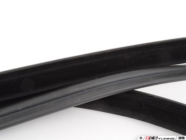 Genuine BMW - 54218229841 - Hard top gasket (54-21-8-229-841)