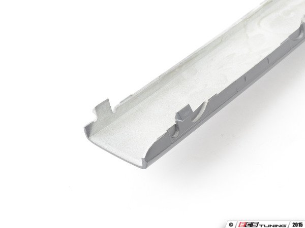 Genuine BMW - 51127005922 - GUARD CENTER (51-12-7-005-922)