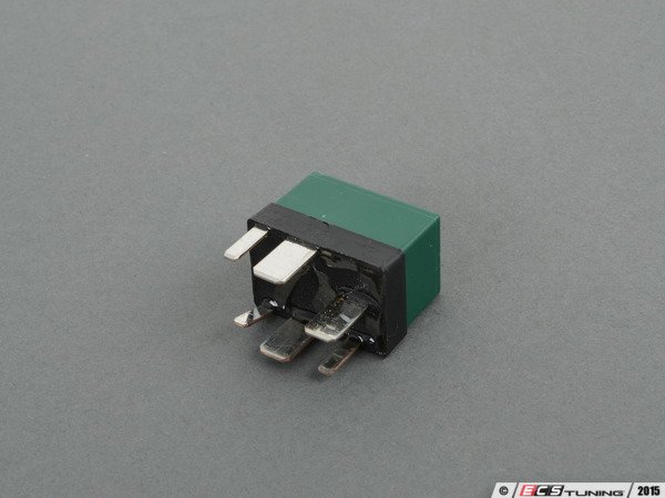 Genuine Mercedes Benz - 0025421819 - RELAY