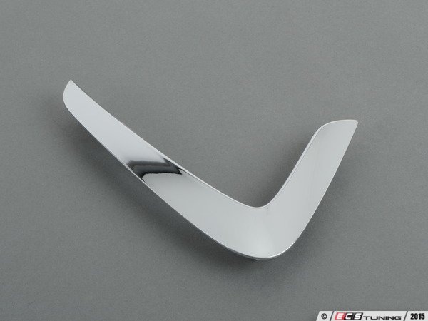 Genuine BMW - 51747294826 - Side Fender Grille - right (51-74-7-294-826)