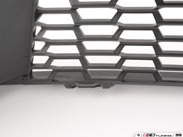 Genuine BMW - 51118050345 - Bumper Grille Mesh - Middle (51-11-8-050-345)