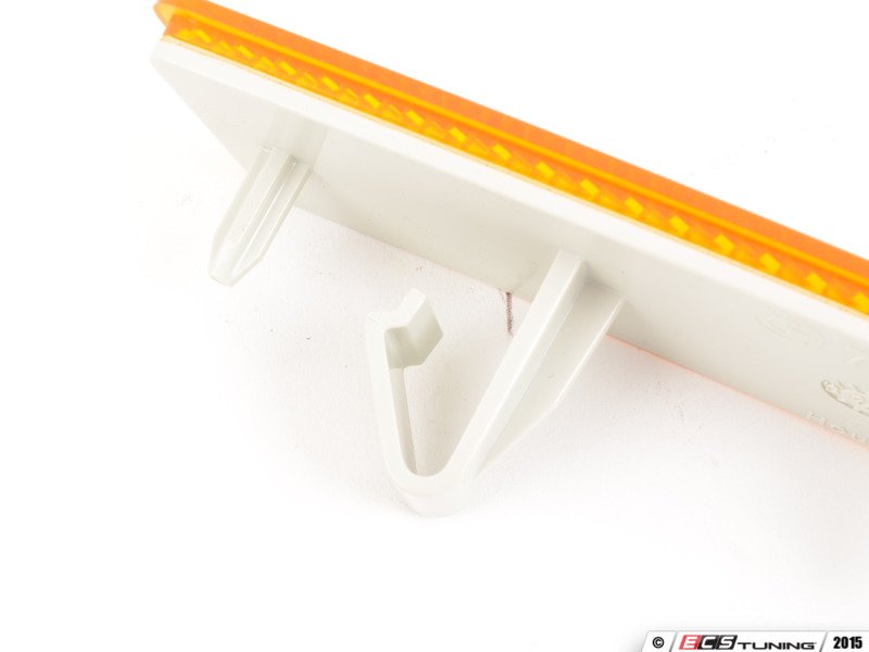 Genuine BMW - 63147162219 - REFLECTOR (63-14-7-162-219)