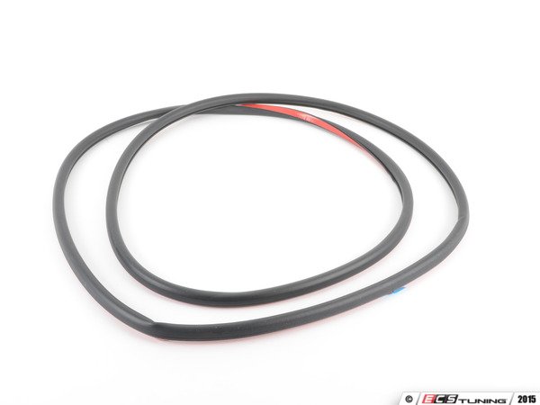 Genuine BMW - 51357258330 - Door Seal (51-35-7-258-330)