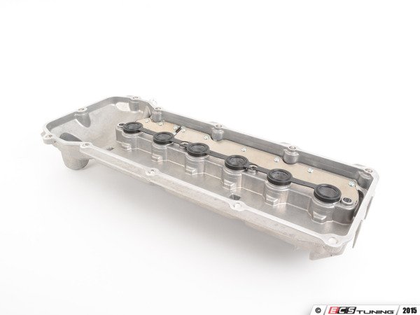 Genuine BMW - 11127521086 - valve Cover (11-12-7-521-086)