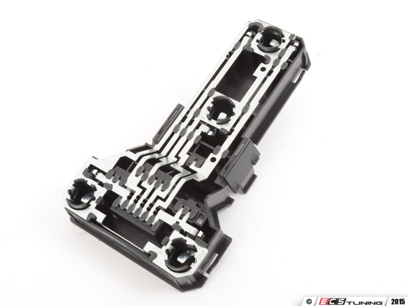 Genuine Volkswagen Audi - 3B9945257 - Bulb holder - Priced each - (NO ...