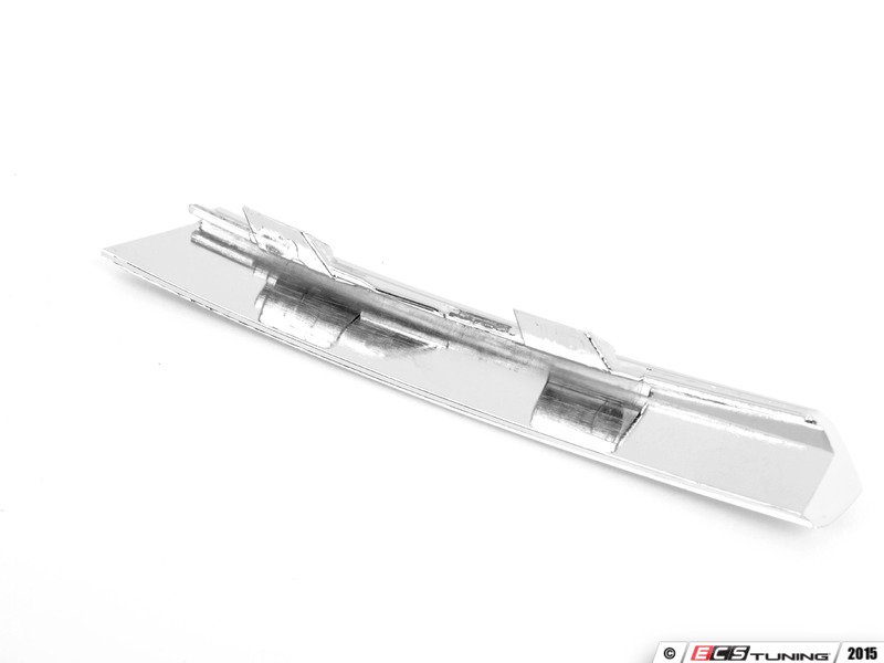 Genuine Volkswagen Audi - 3C8853283A2ZZ - Lower Grille Trim Ring ...