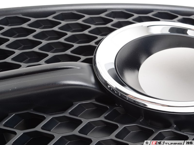 Genuine Volkswagen Audi - 8R0807682E01C - Fog Light Grille - Right (8R0 ...