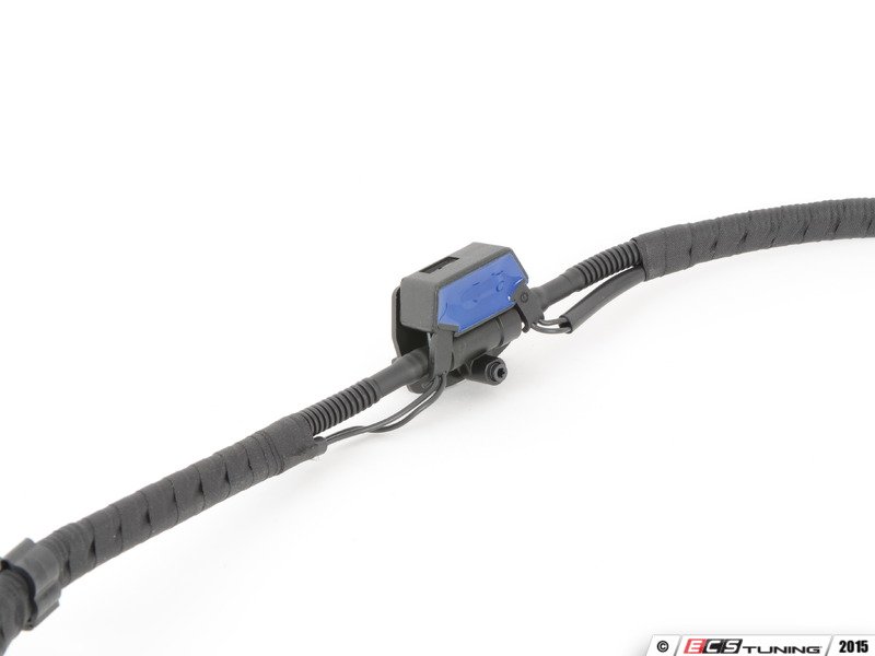 Genuine BMW - 61667367464 - NOZZLE ARRAY WINDOW WASHING (61-66-7-367-464)