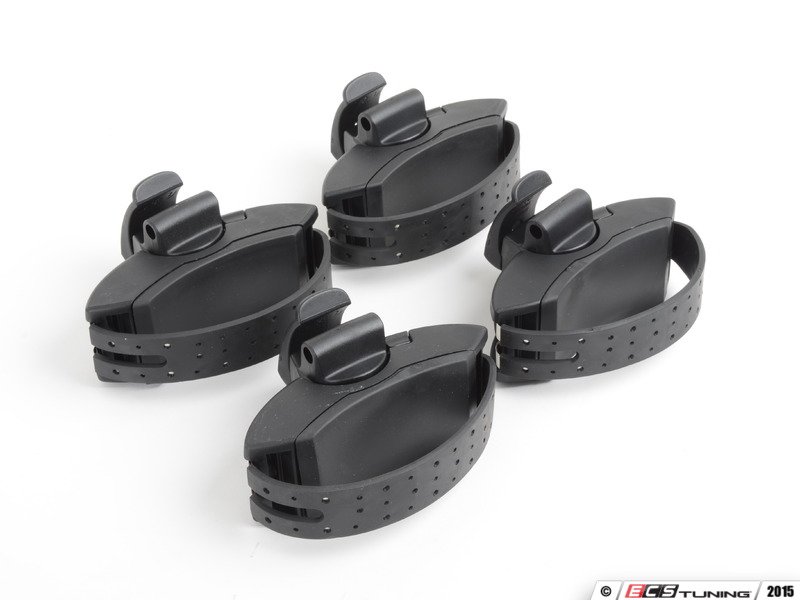 ECS News - BMW F32 4 Series Yakima Roof Racks