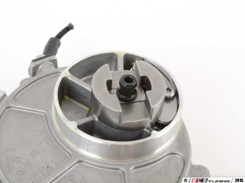 Genuine BMW - 11667640279 - Vacuum Pump (11-66-7-640-279)