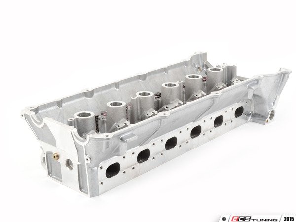 Assembled By ECS - 11121703637-1KT - Complete Cylinder Head Basic ...
