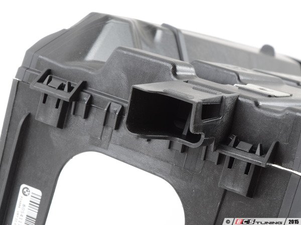 Genuine BMW - 51748054117 - Upper radiator air duct (51-74-8-054-117)