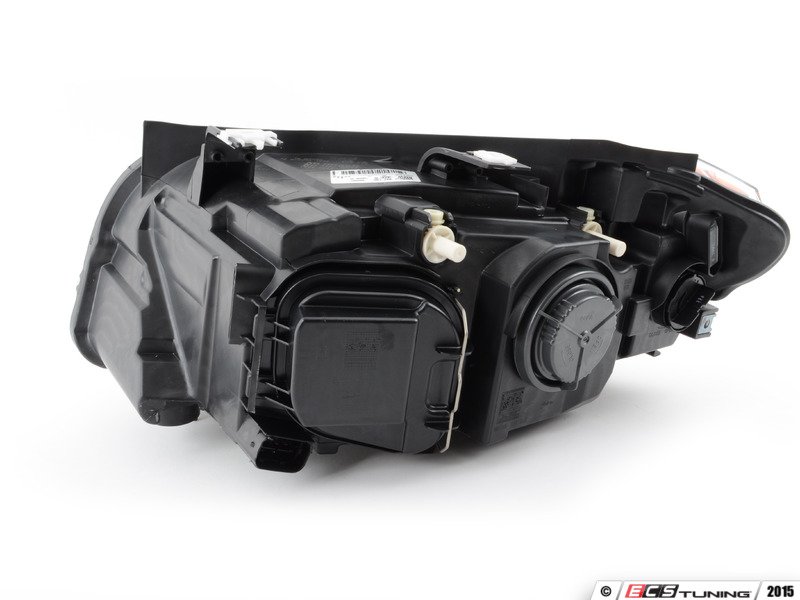 Genuine BMW - 63117290238 - Halogen Headlight - Right (63-11-7-290-238)