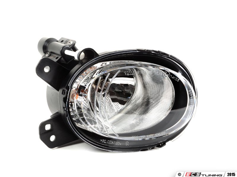 Genuine BMW - 63117295688 - Fog light - right (63-11-7-295-688)