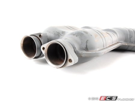 Genuine BMW - 18129068601 - E34 Center Muffler (18-12-9-068-601)