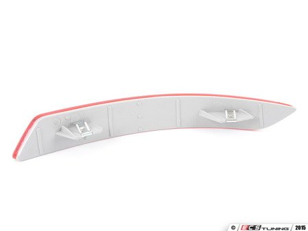 Genuine BMW - 63147210587 - Rear Reflector - Left (63-14-7-210-587)