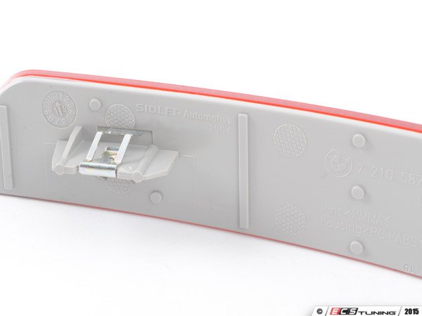 Genuine BMW - 63147210587 - Rear Reflector - Left (63-14-7-210-587)