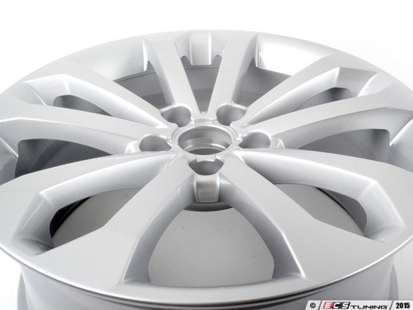 Genuine Volkswagen Audi - 8R0601025BM - 18" 10-spoke wheel - priced ...