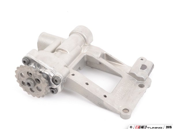 Genuine BMW - 11417805815 - Oil Pump (11-41-7-805-815)