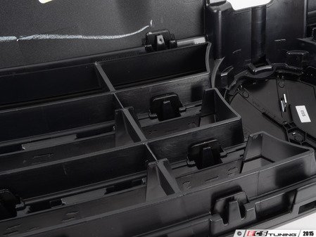 Genuine Volkswagen Audi - 5C6853651AHQWA - Jetta Facelift Grille ...