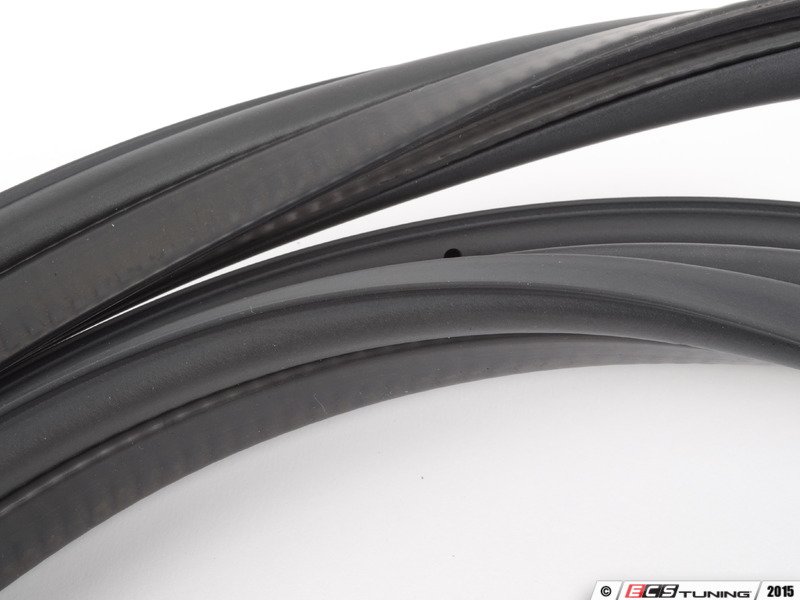 Genuine BMW - 51767292307 - Trunk gasket (51-76-7-292-307)