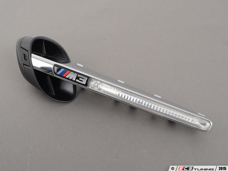 Genuine BMW - 51138046501 - Genuine BMW Side Grille (51-13-8-046-501)