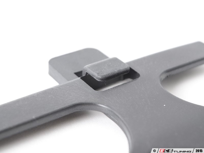 Genuine BMW - 17117593852 - Air Duct (17-11-7-593-852)