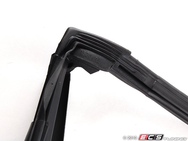 Genuine BMW - 54318204146 - Cowl Gasket (54-31-8-204-146)